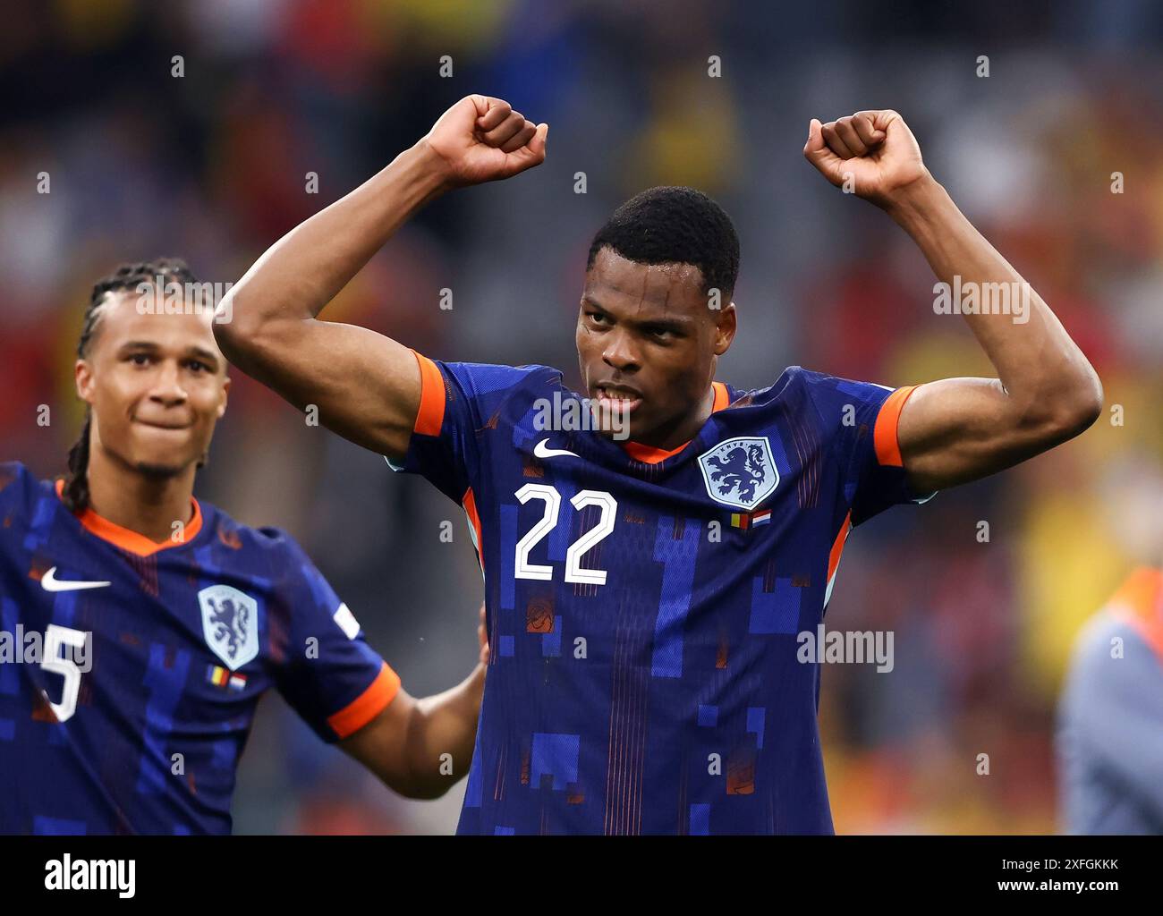 MUNICH, GERMANY - JULY 02: Denzel Dumfries of Netherlands celebrate ...