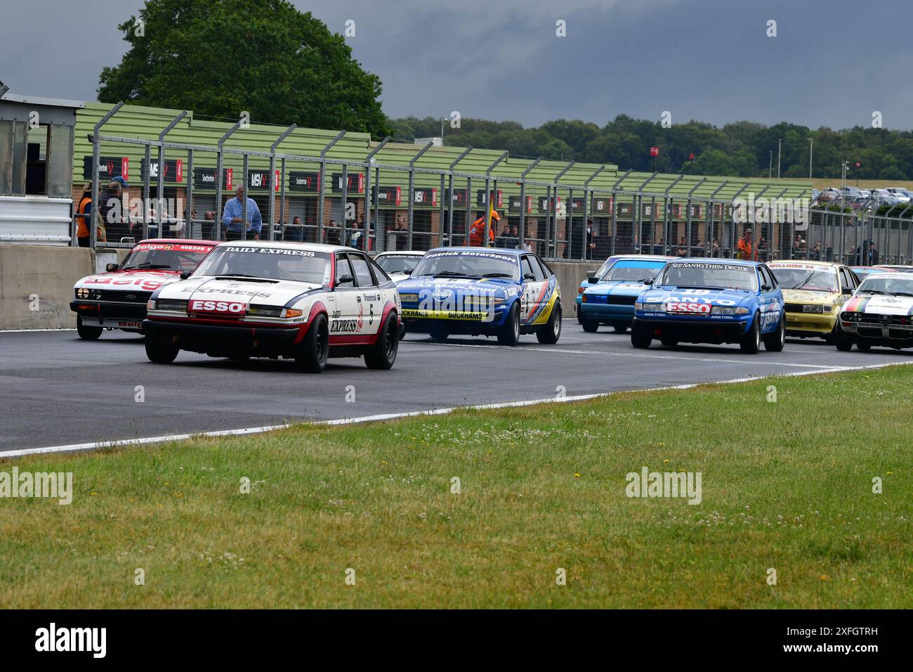 Jack Moody, Rover SD1, leading off the grid at the start, HRDC ‘Gerry ...