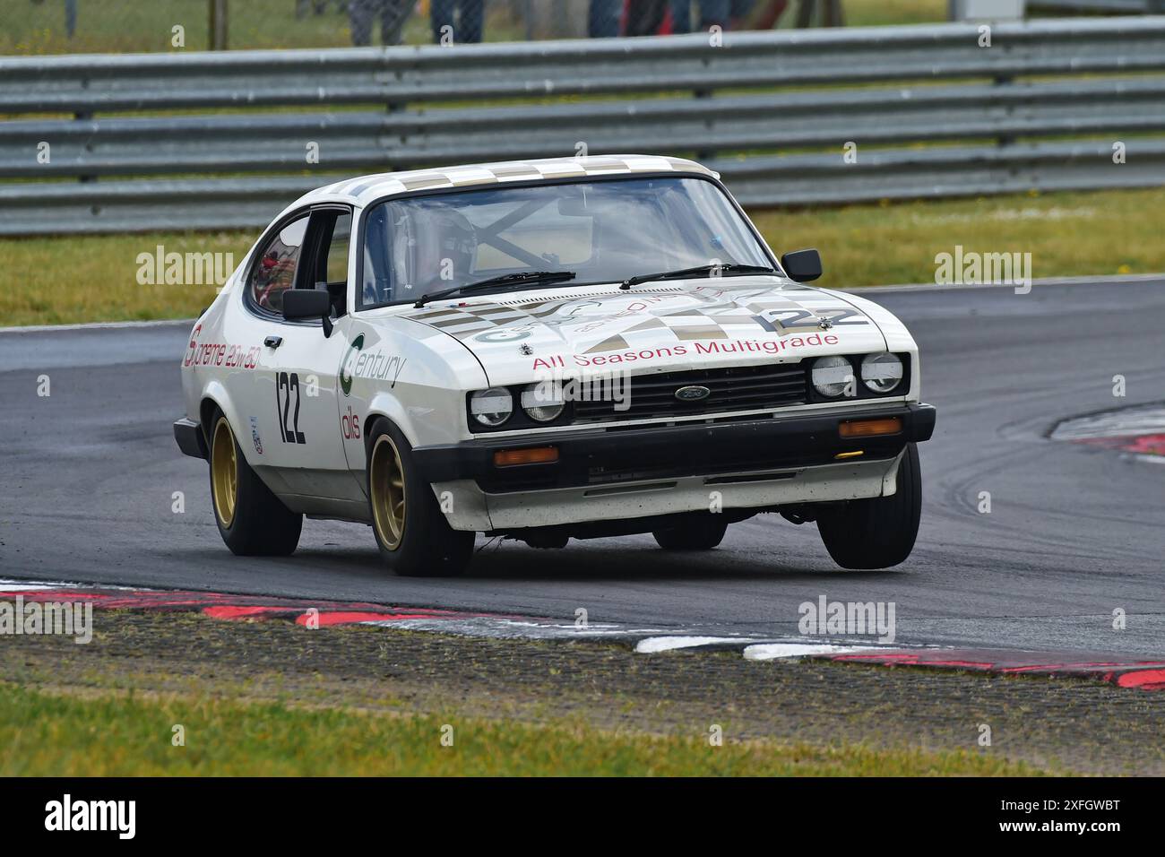 Ford capri century oils hi-res stock photography and images - Alamy