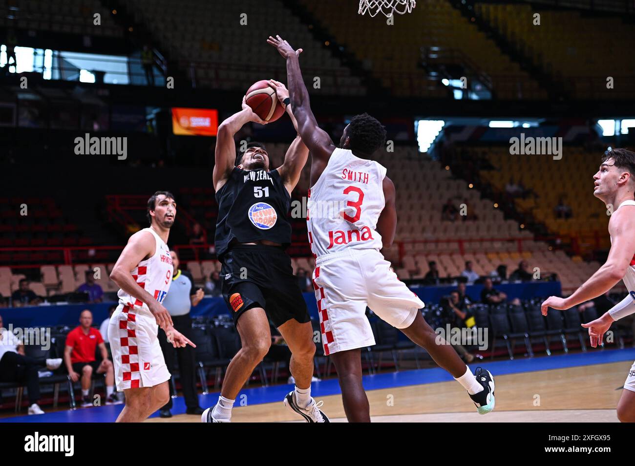 51 Shea Ili of New Zealand competing with 3 Jaleen Smith of Croatia ...