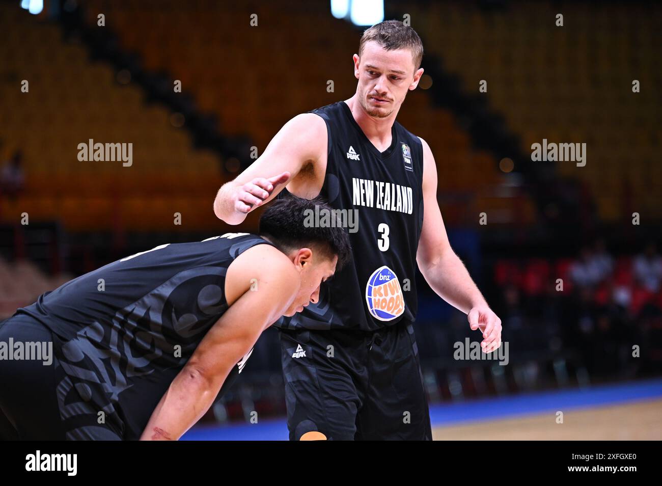 1 Reuben Te Rangi with 3 Finn Delany of New Zealand are playing during ...