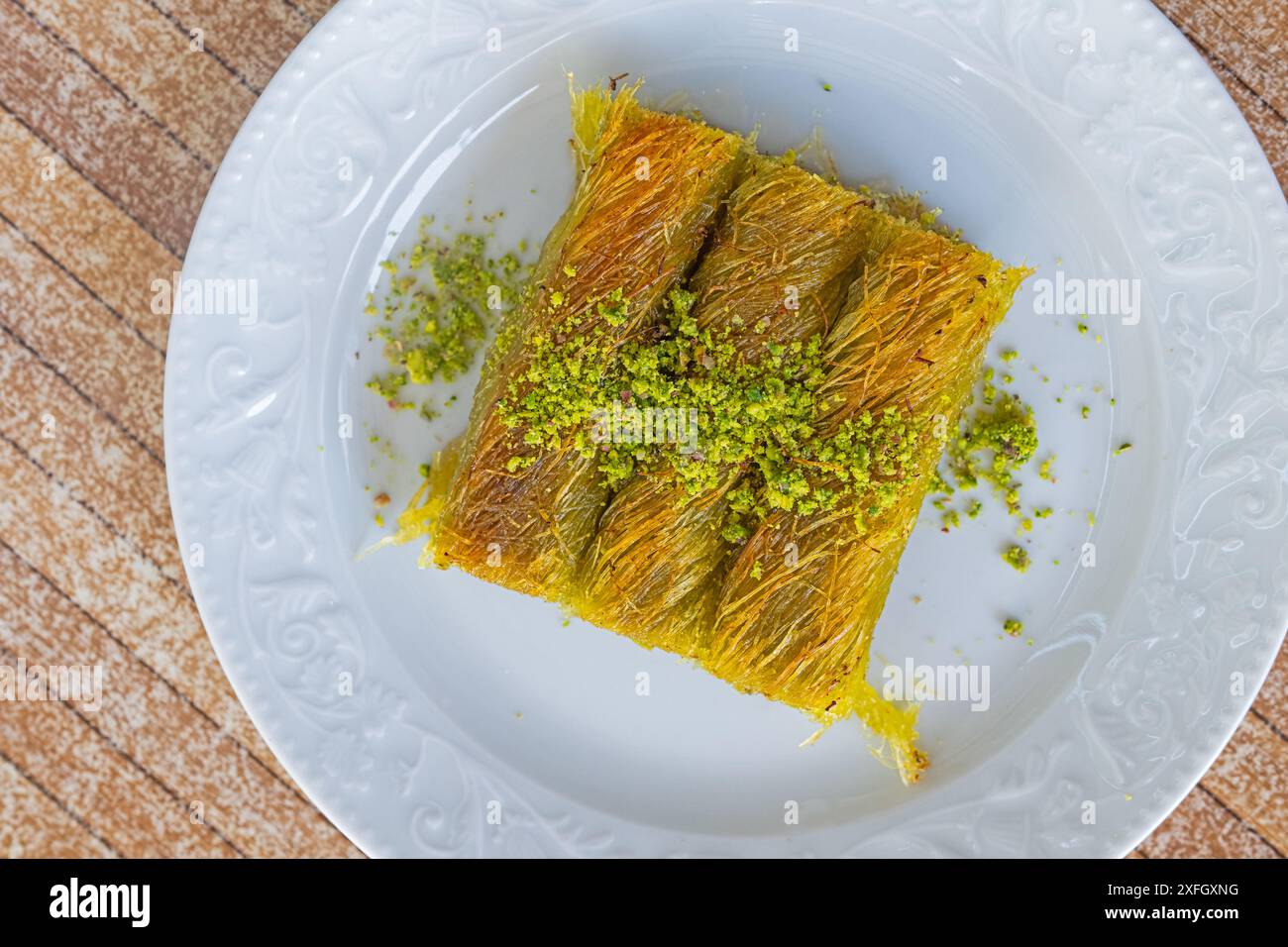 Kadayif dessert hi-res stock photography and images - Alamy