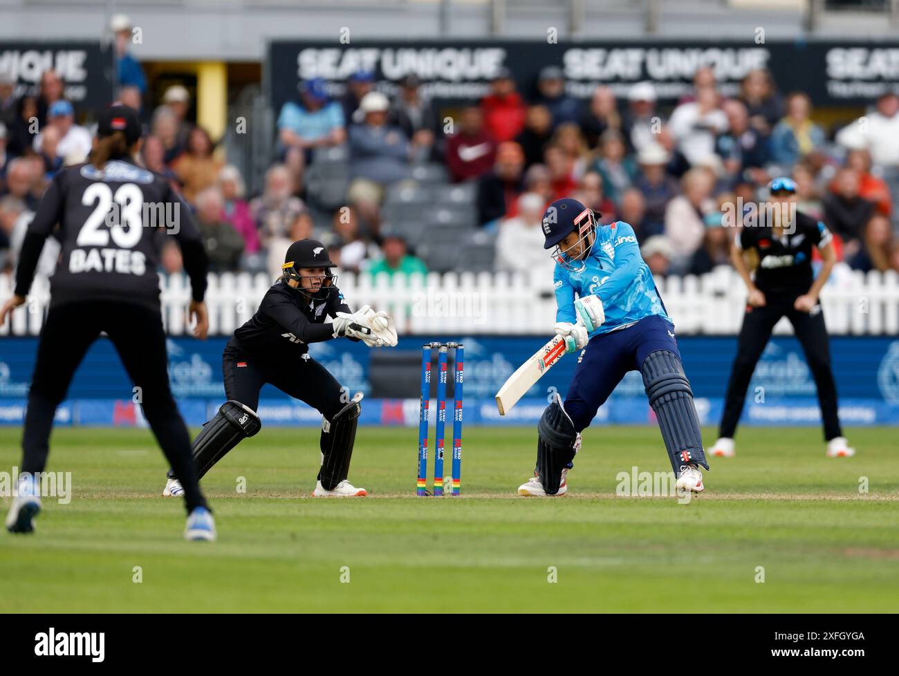 Isabella gaze hi-res stock photography and images - Alamy