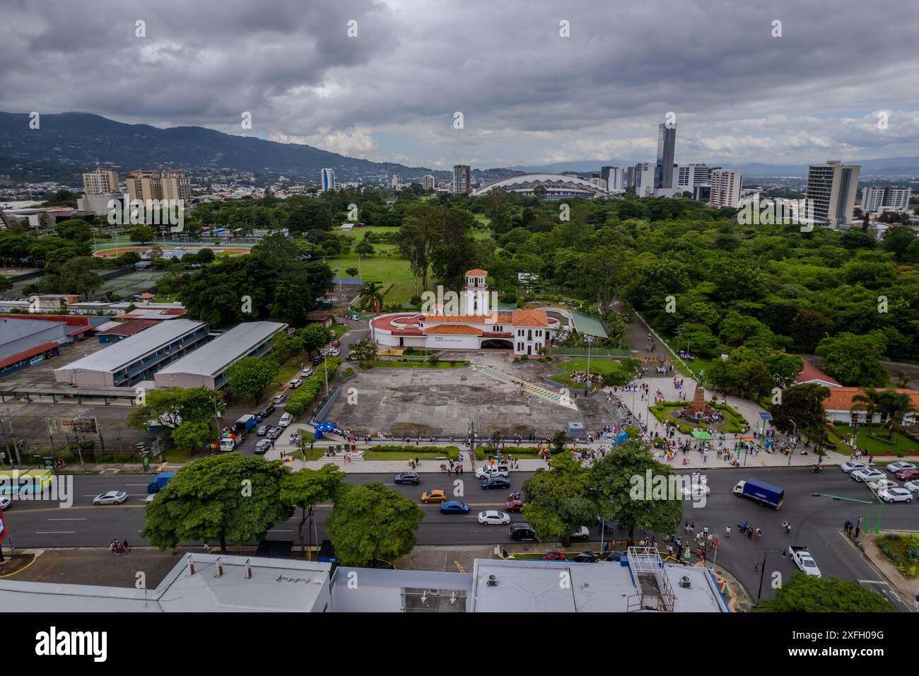 Beautiful aerial view of the Sabana park, the Art Museum in San Jose ...