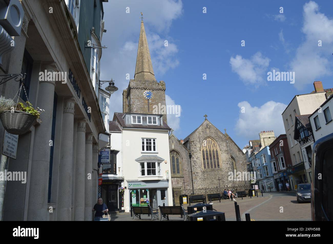 Tenby main street hi-res stock photography and images - Alamy