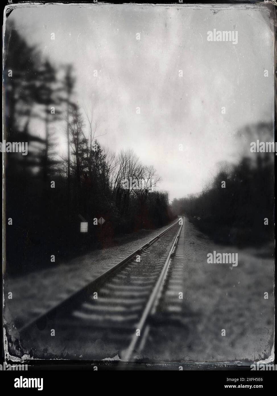 Lined tracks hi-res stock photography and images - Alamy