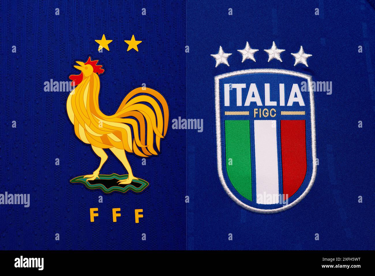 France football badge hi-res stock photography and images - Alamy