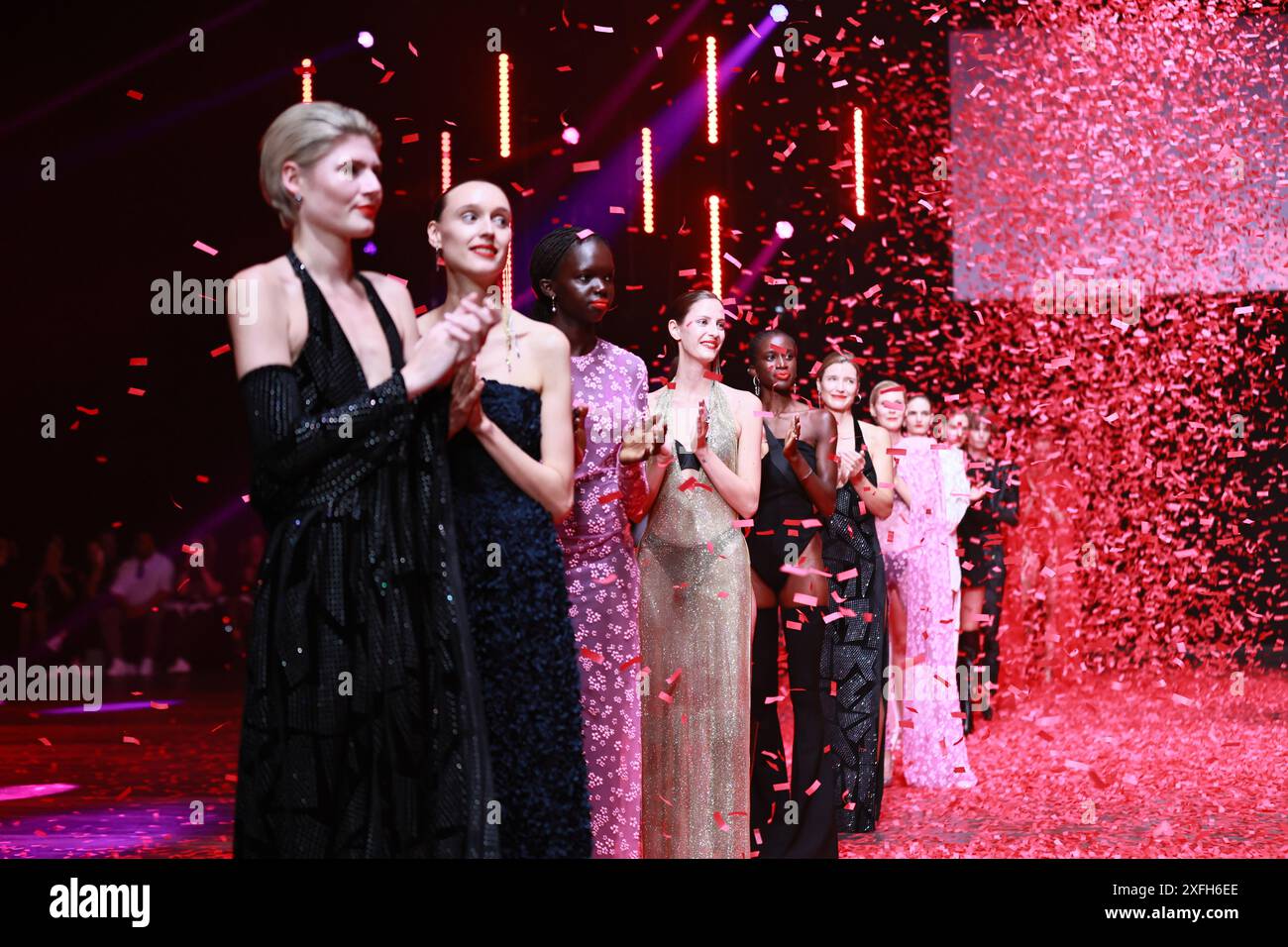 BERLIN, GERMANY - July 3th: Modela on the runway during the Kilian ...