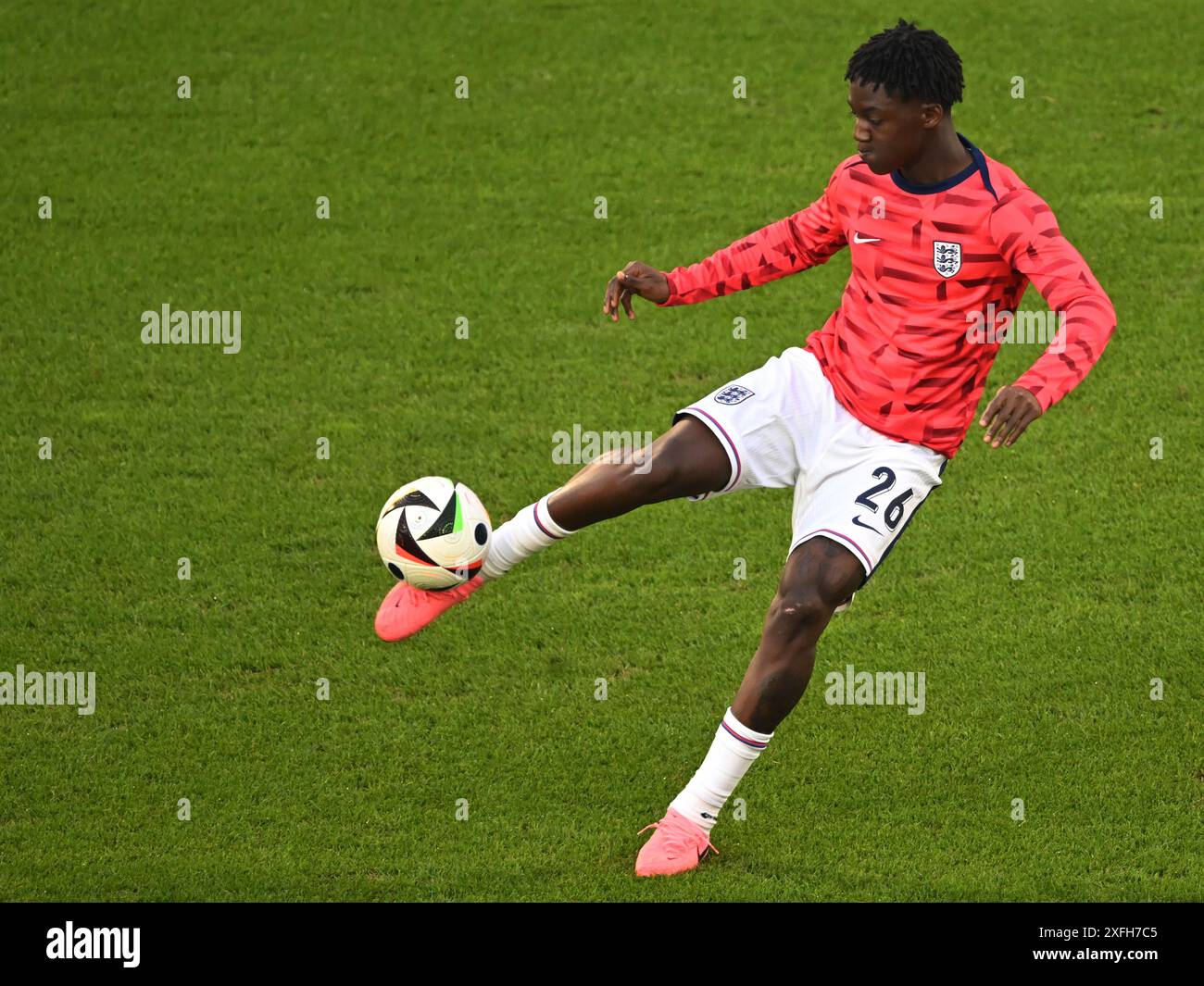 COLOGNE - Kobbie Mainoo of England during the UEFA EURO 2024 group C ...