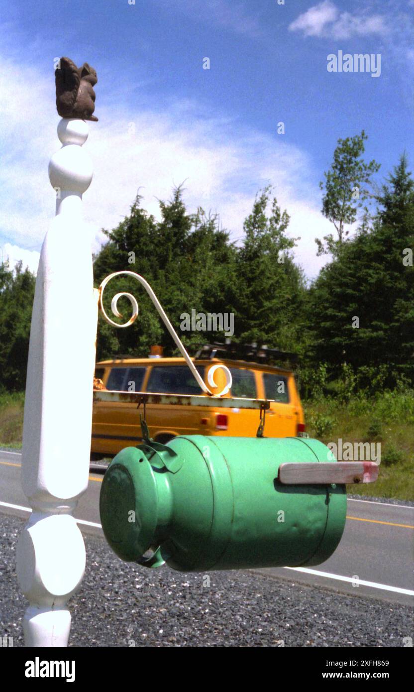 1990s mailbox hi-res stock photography and images - Alamy