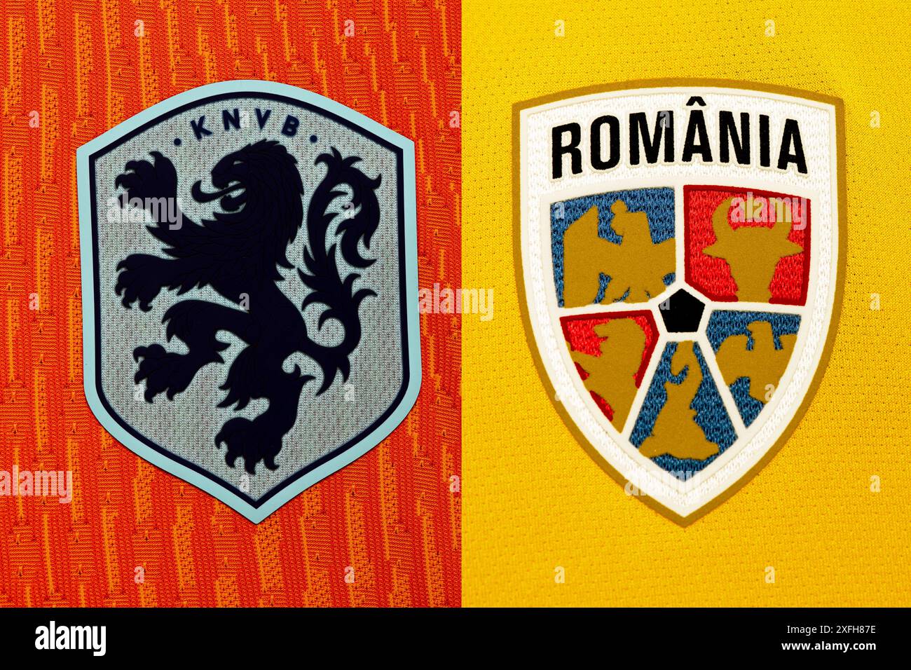 Romanian football team hi-res stock photography and images - Alamy