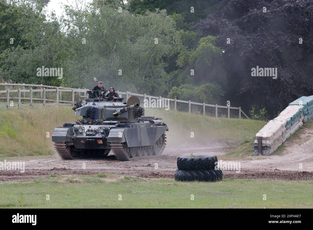 A Centurion tank driving around the arena at Bovington Tank Museum ...