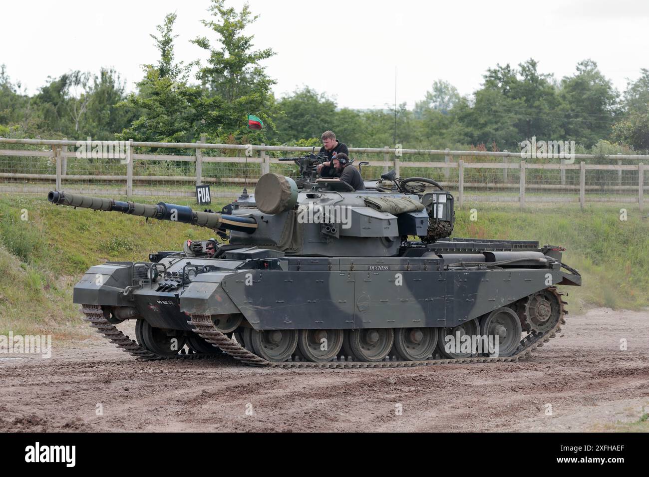 A Centurion tank driving around the arena at Bovington Tank Museum ...