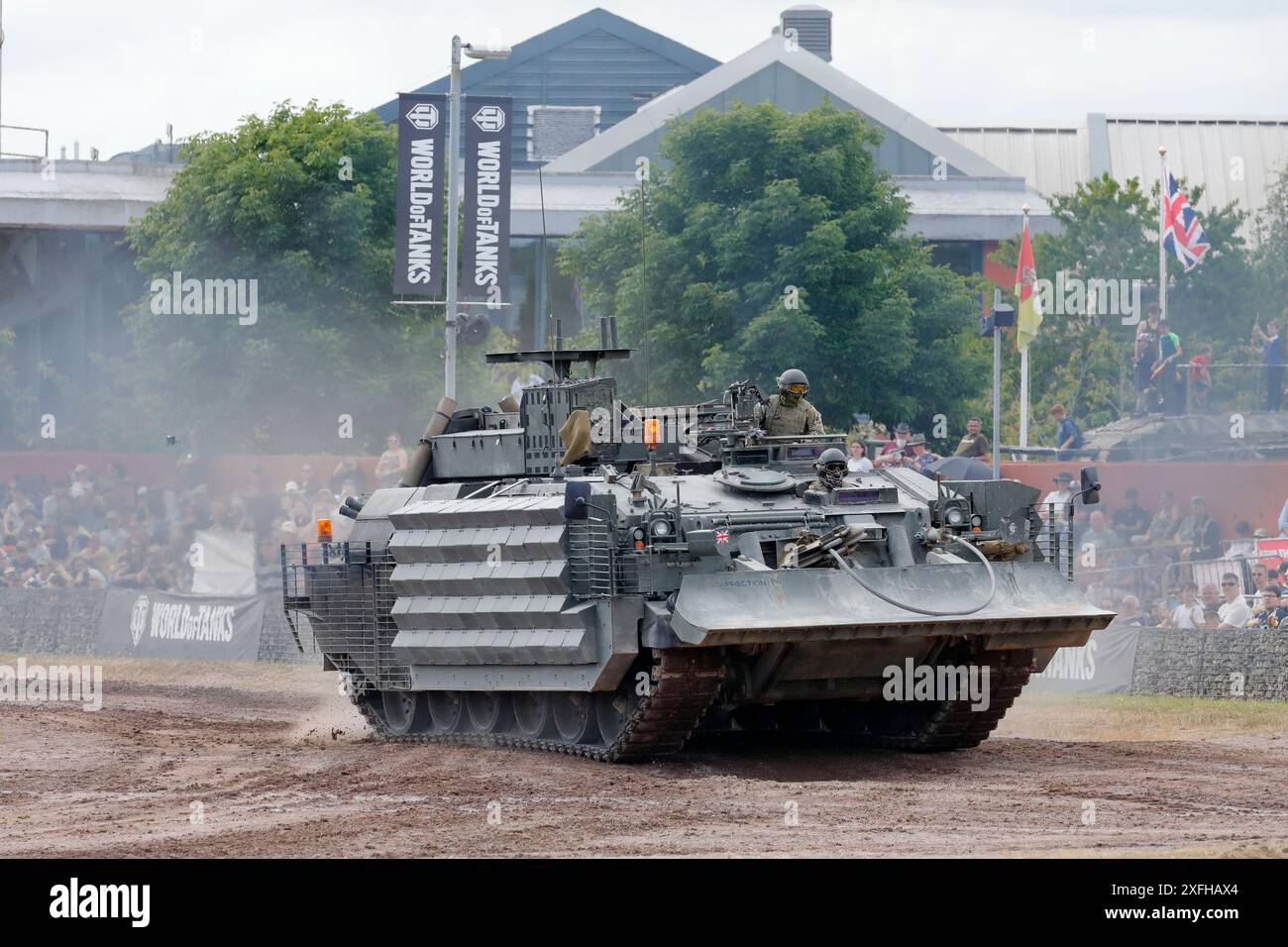 Challenger tank hi-res stock photography and images - Alamy