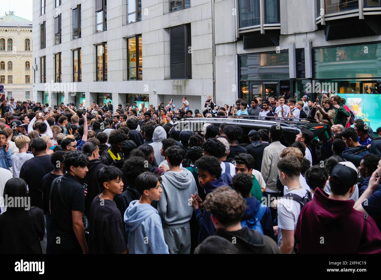 Ishowspeed hi-res stock photography and images - Alamy