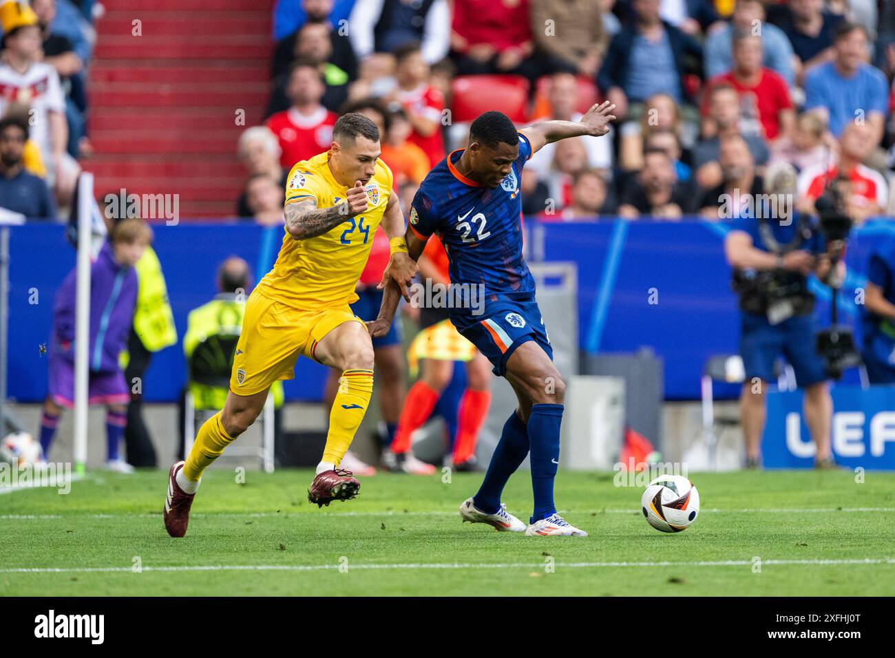 Munich, Germany. 02nd, July 2024. Denzel Dumfries (22) of the ...