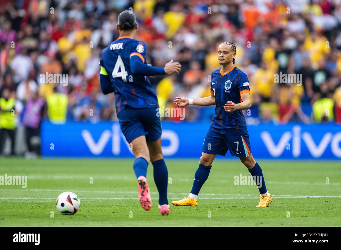 Munich, Germany. 02nd, July 2024. Xavi Simons (7) of the Netherlands ...