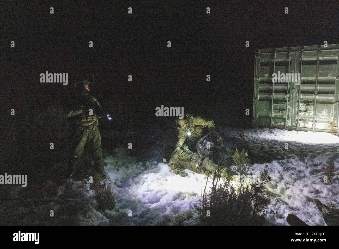Members of the Ejercito de Chile (Chilean Army) search an oppositional ...