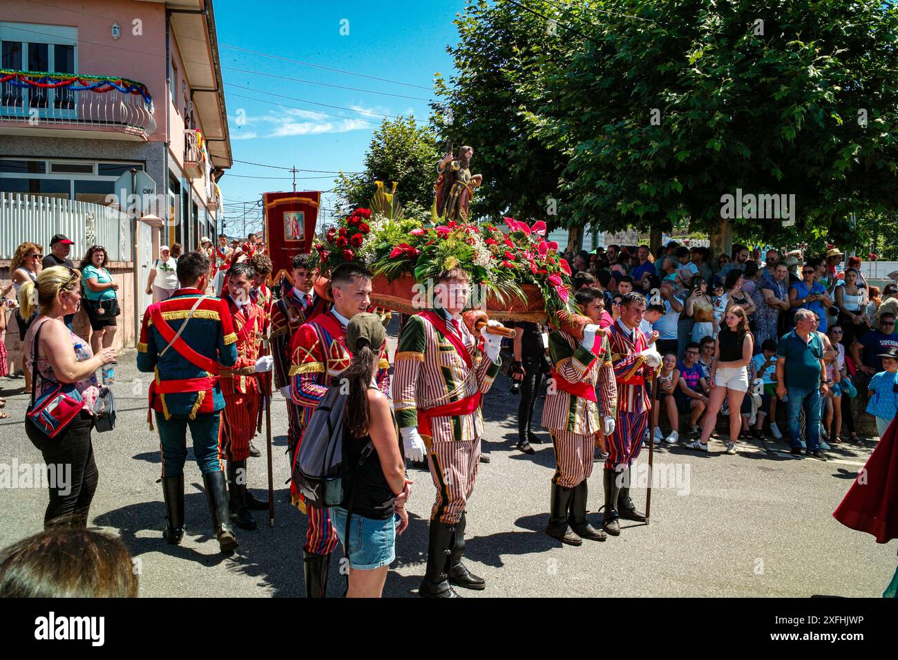 The religious procession during the "Bugiada e Mouriscada" festival in ...