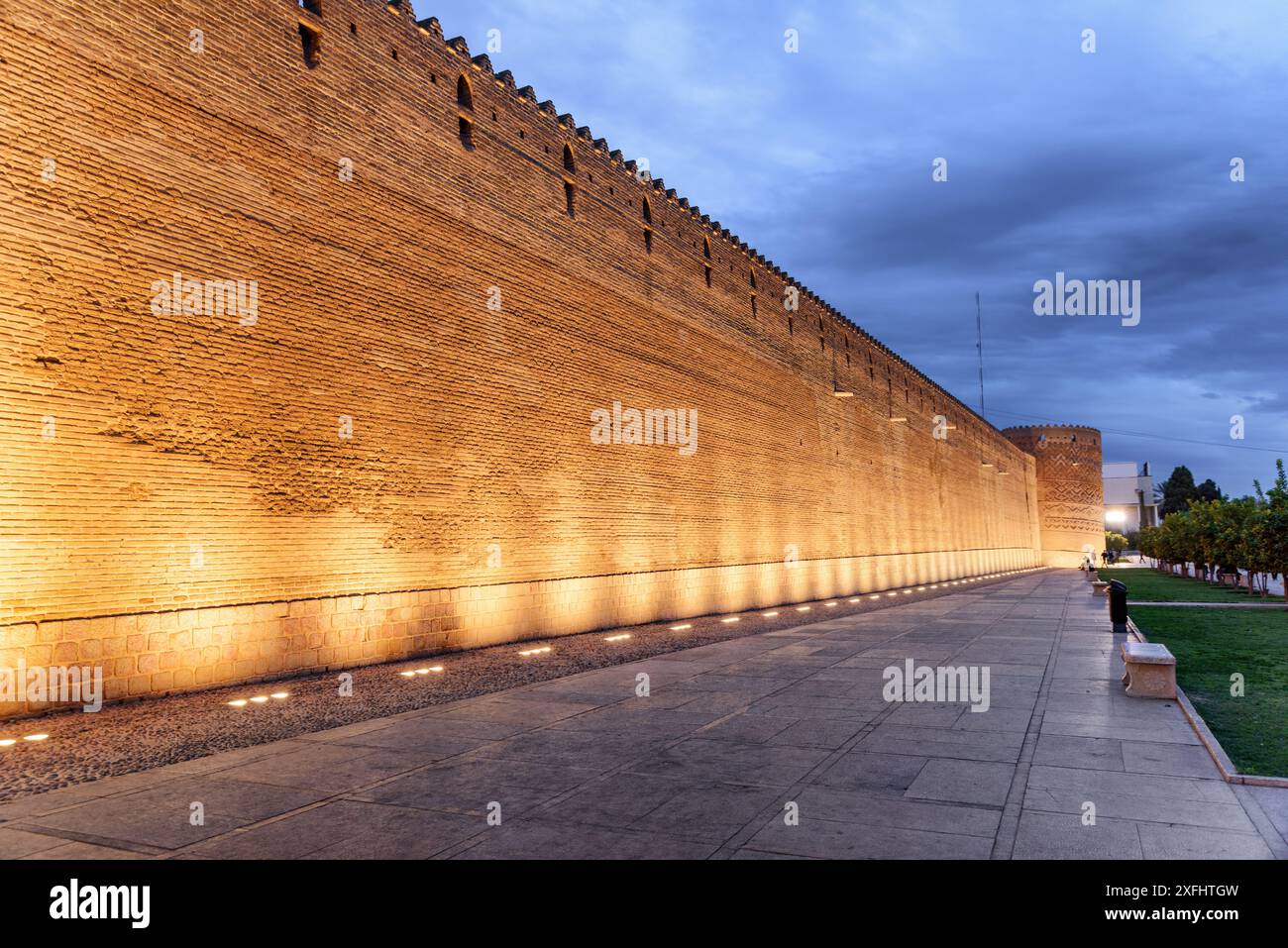 Evening view of the Karim Khan Citadel (Arg-e-Karim Khan) in Shiraz ...