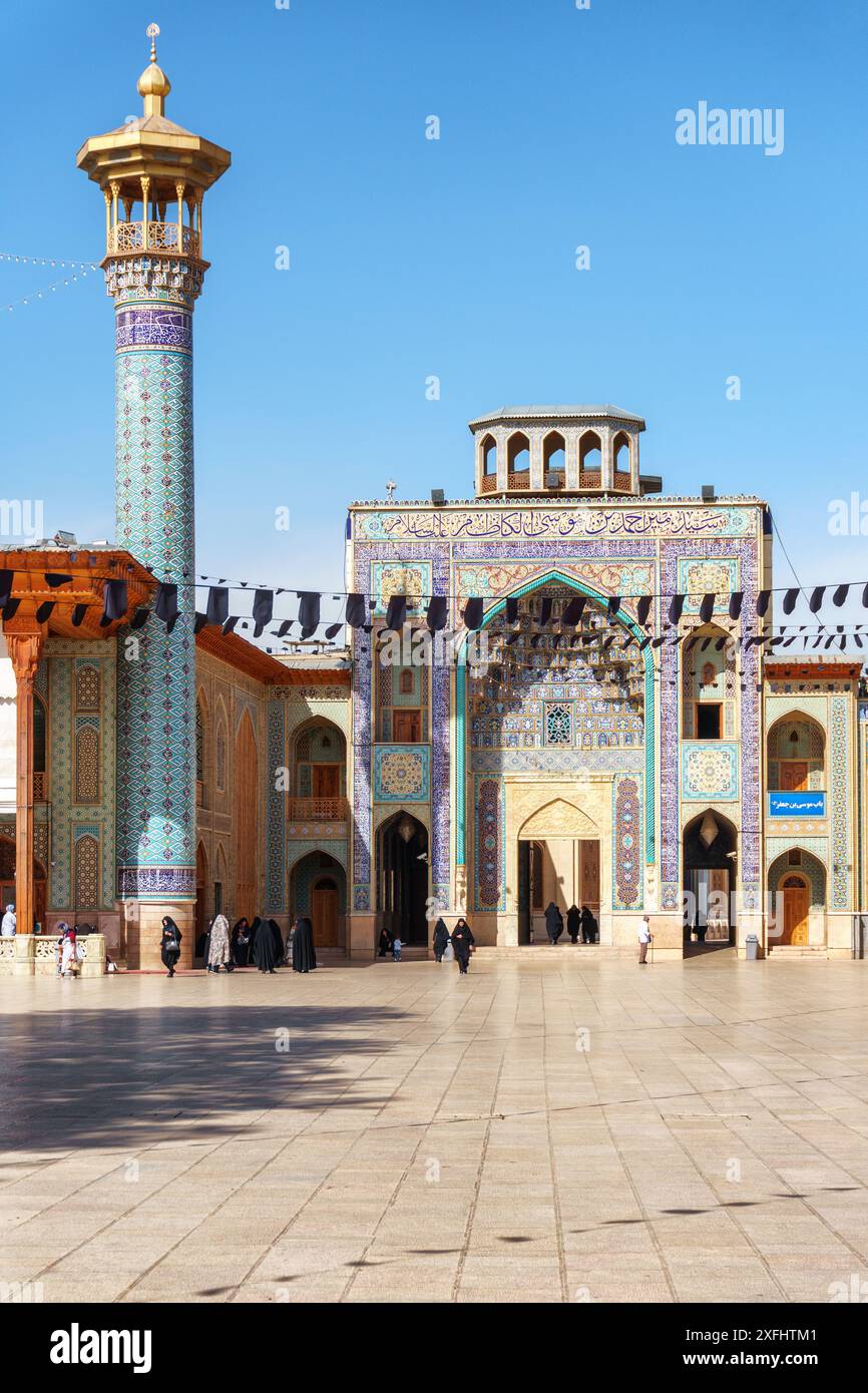 Shiraz, Iran - 29 October, 2018: Awesome view of courtyard and scenic ...