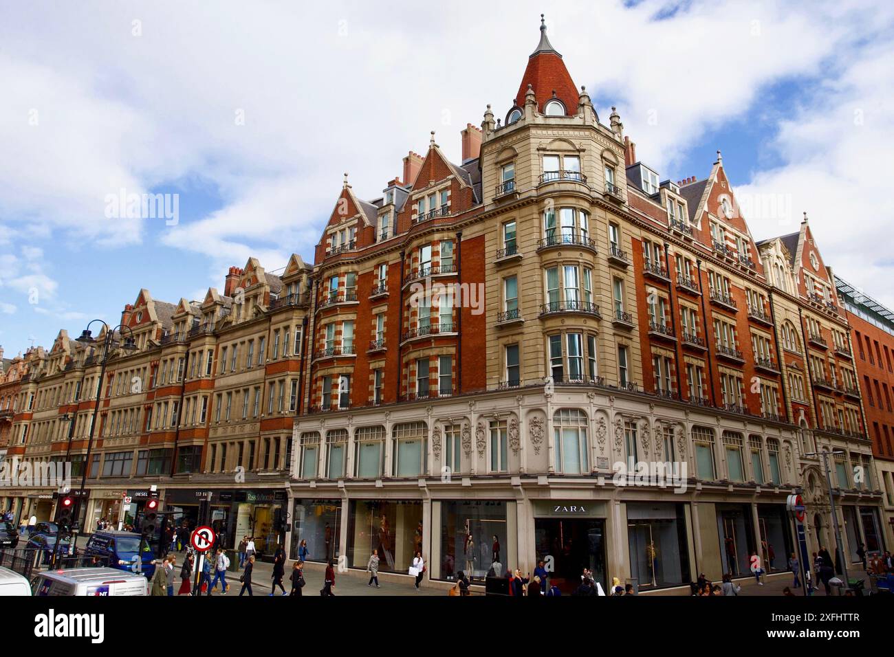 Hans crescent hi-res stock photography and images - Alamy