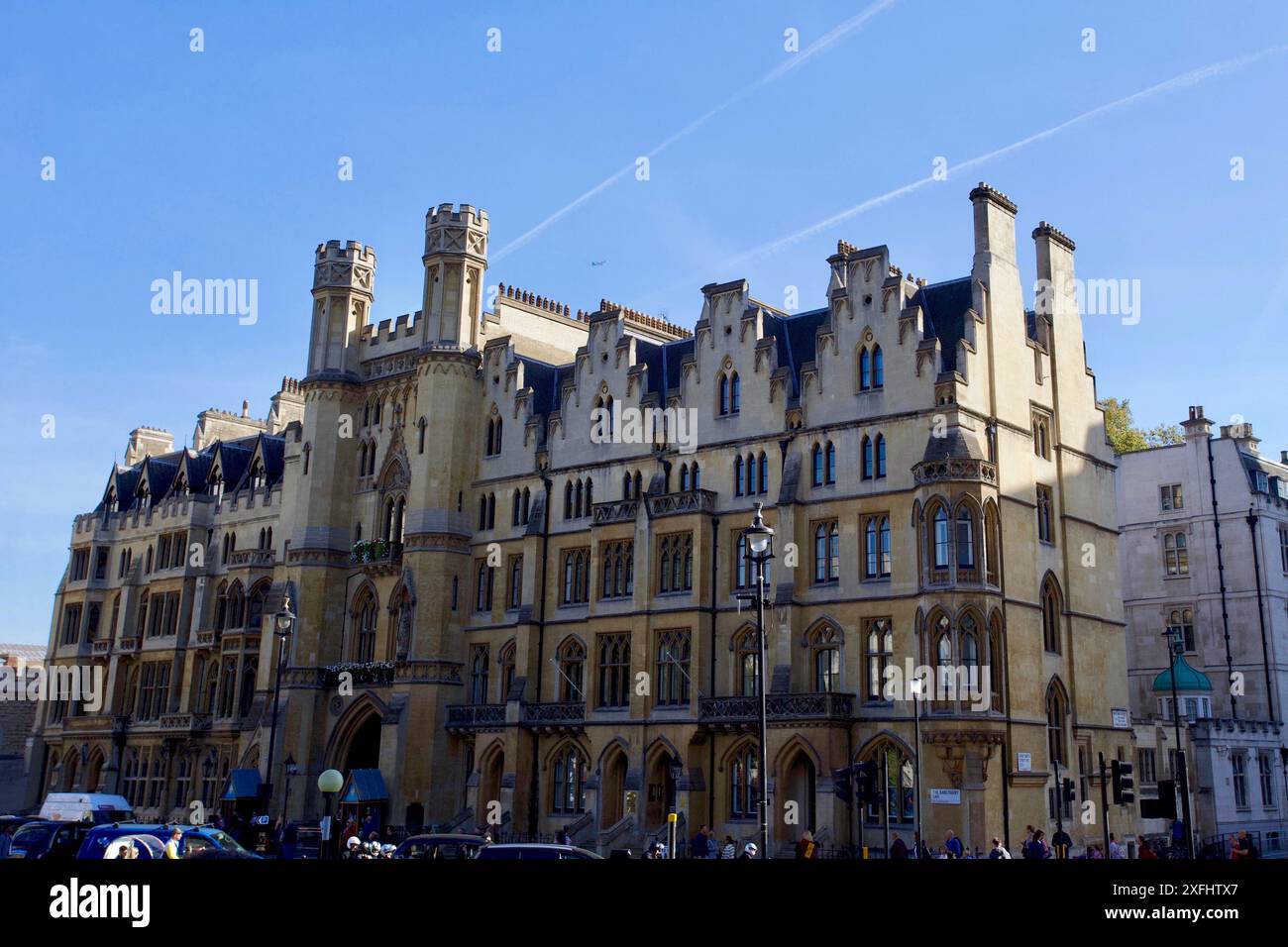 Broad Sanctuary building, Westminster, London, England Stock Photo - Alamy