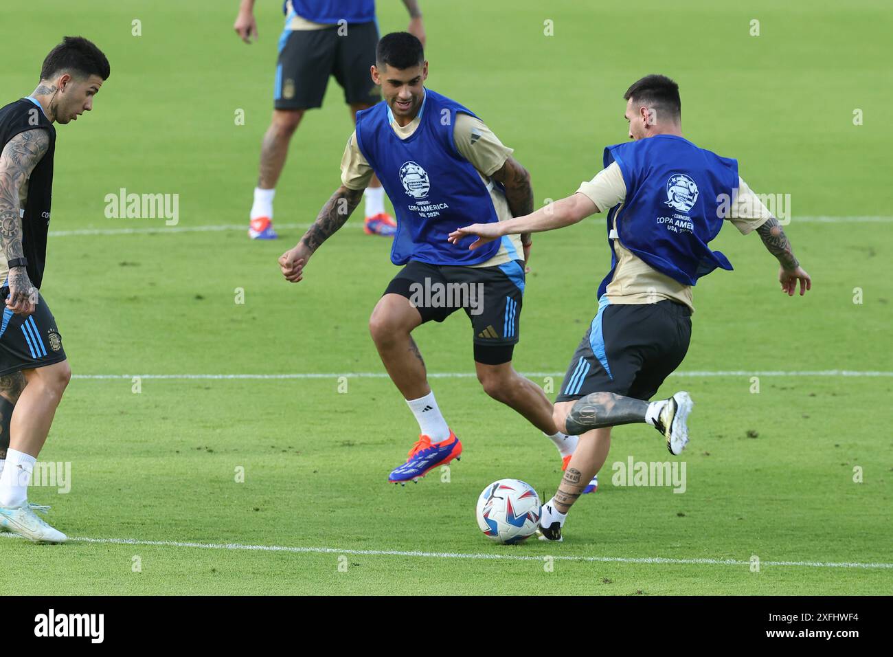 Cristian romero copa america hi-res stock photography and images - Alamy