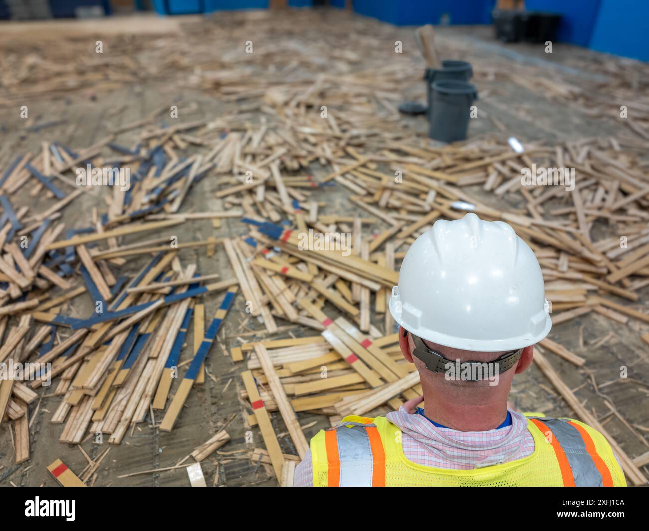 Wooden gymnasium floor hi-res stock photography and images - Alamy