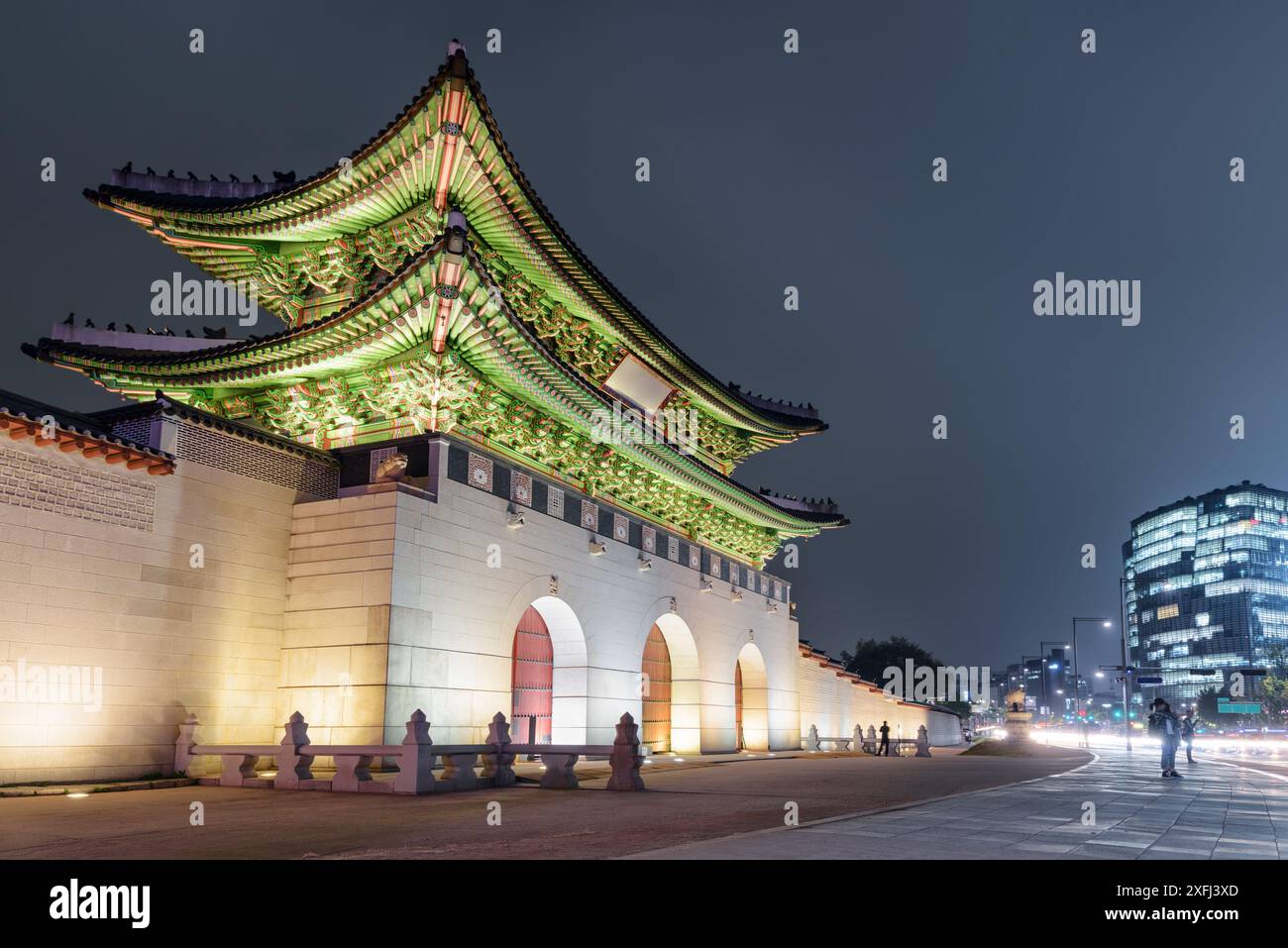 Largest gate in seoul hi-res stock photography and images - Alamy