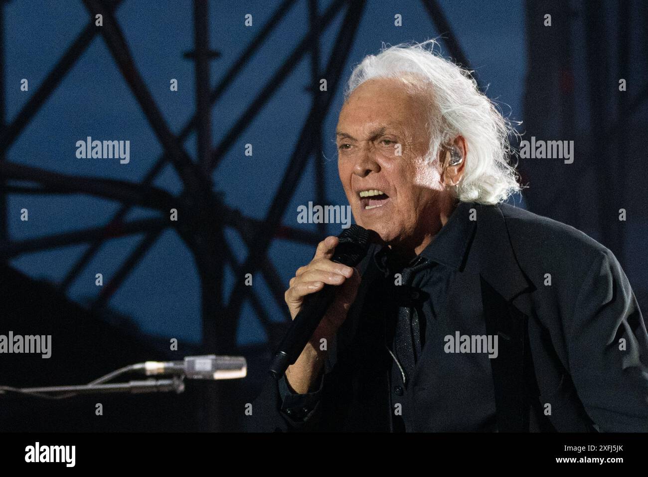 Riccardo fogli singer hi-res stock photography and images - Alamy