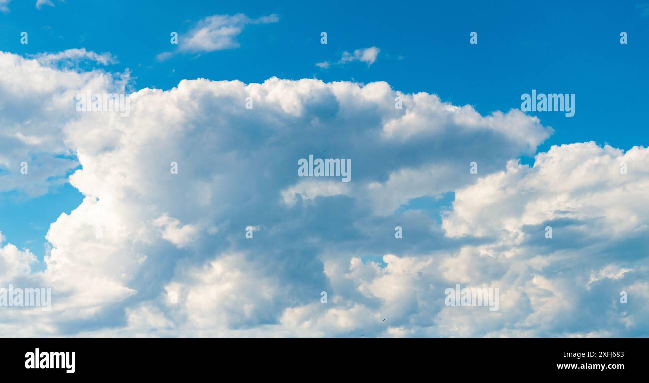 Sky with clouds. Cloudy skyscape background. Cloudscape sky background ...