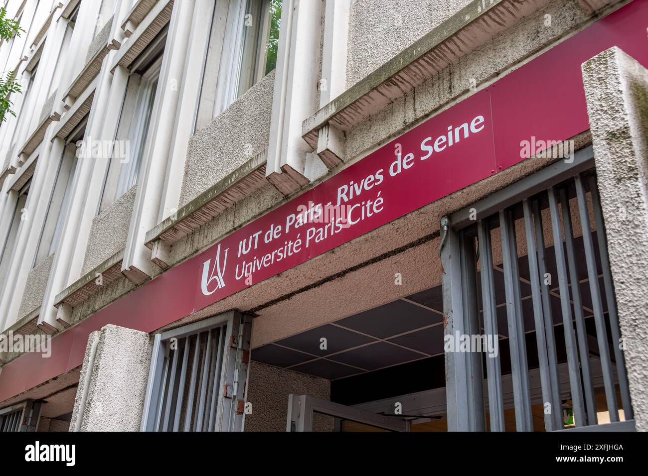 Entrance to the Institut universitaire de technologie (IUT) of Paris ...