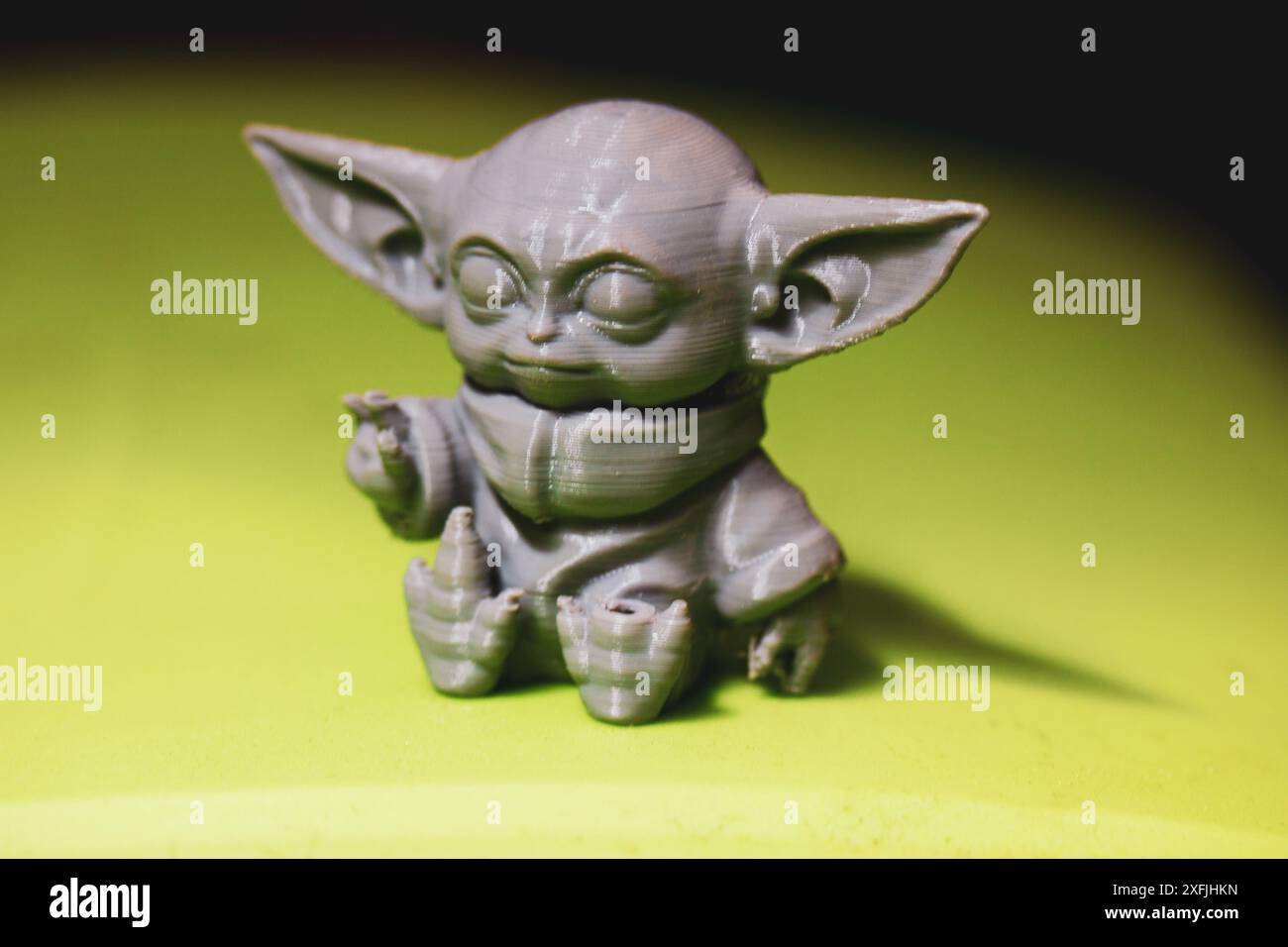 Yoda grogu hi-res stock photography and images - Alamy