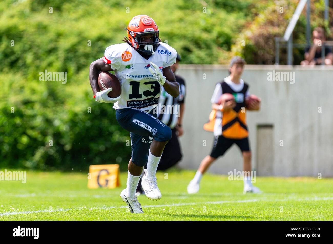 Kickoff-Return durch Pierre Moudourou (13, WR, ifm Razorbacks ...
