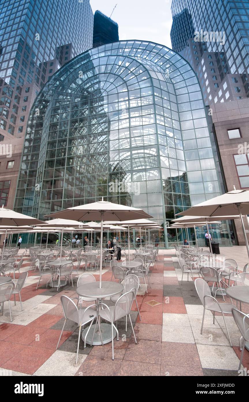 .USA, New York City, Manhattan, the Winter Garden Pavillon of the World ...