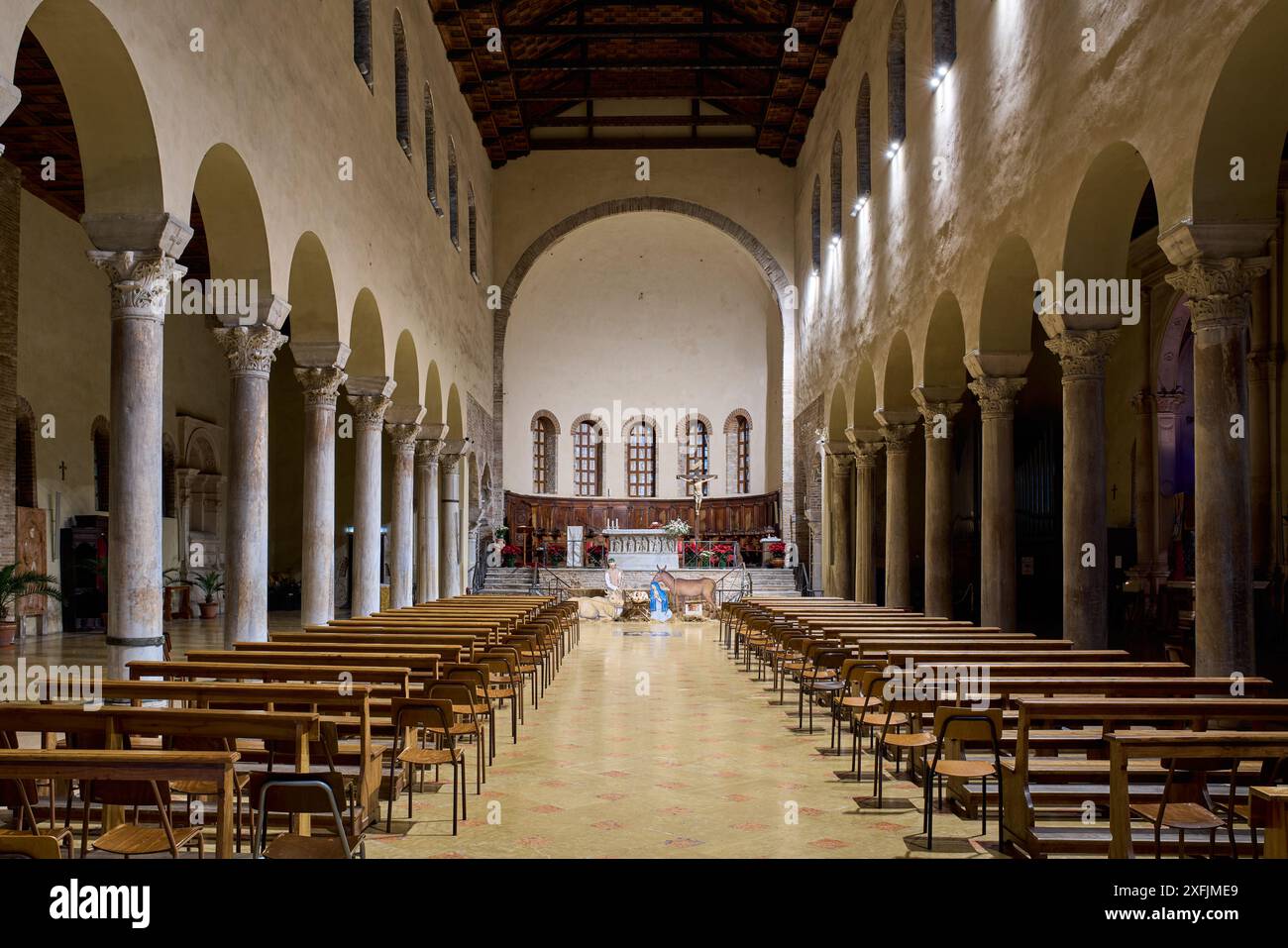 The central nave of the Basilica di San Francesco, Paleochristian ...