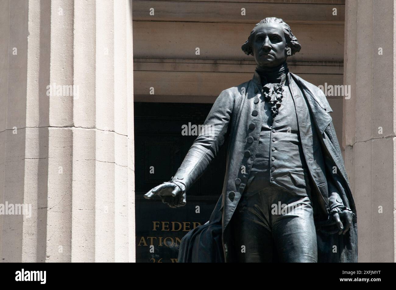 John quincy adams statue hi-res stock photography and images - Alamy
