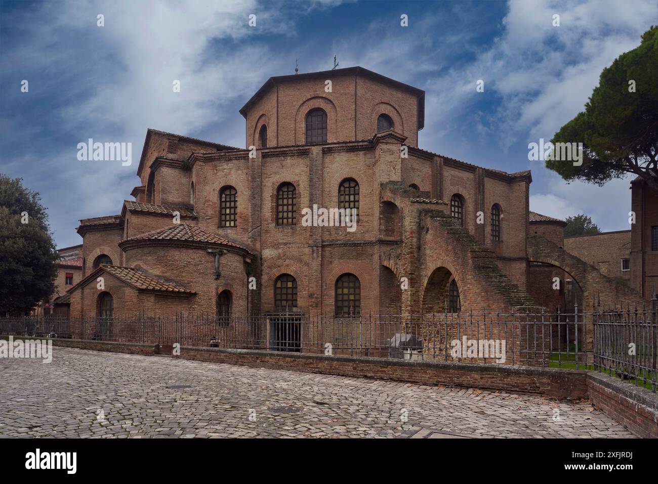 Basilica di San Vitale, Paleochristian church in Ravenna, Italy Stock ...
