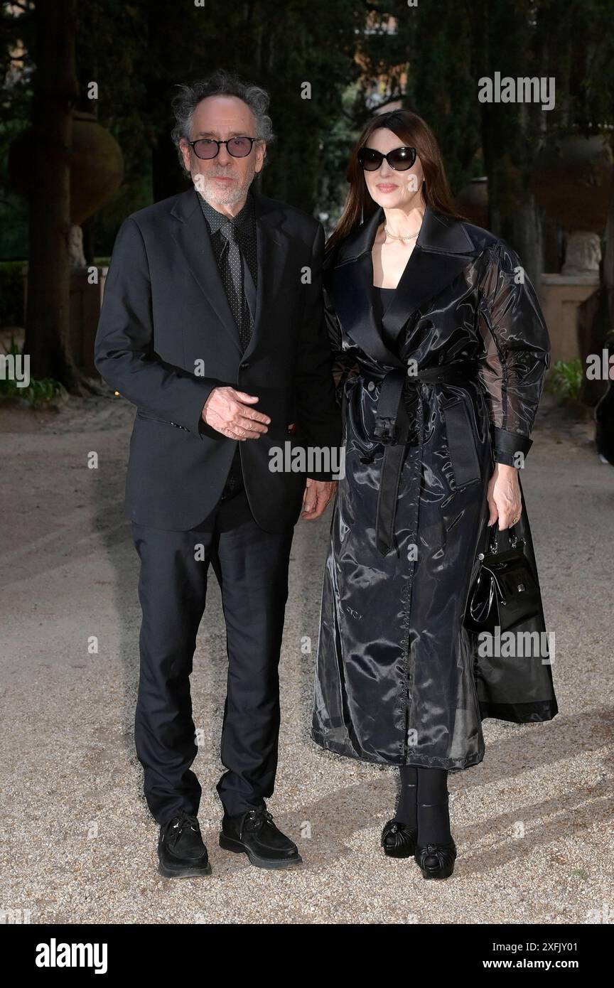 Tim Burton mit Partnerin Monica Bellucci bei der 64. Verleihung der ...