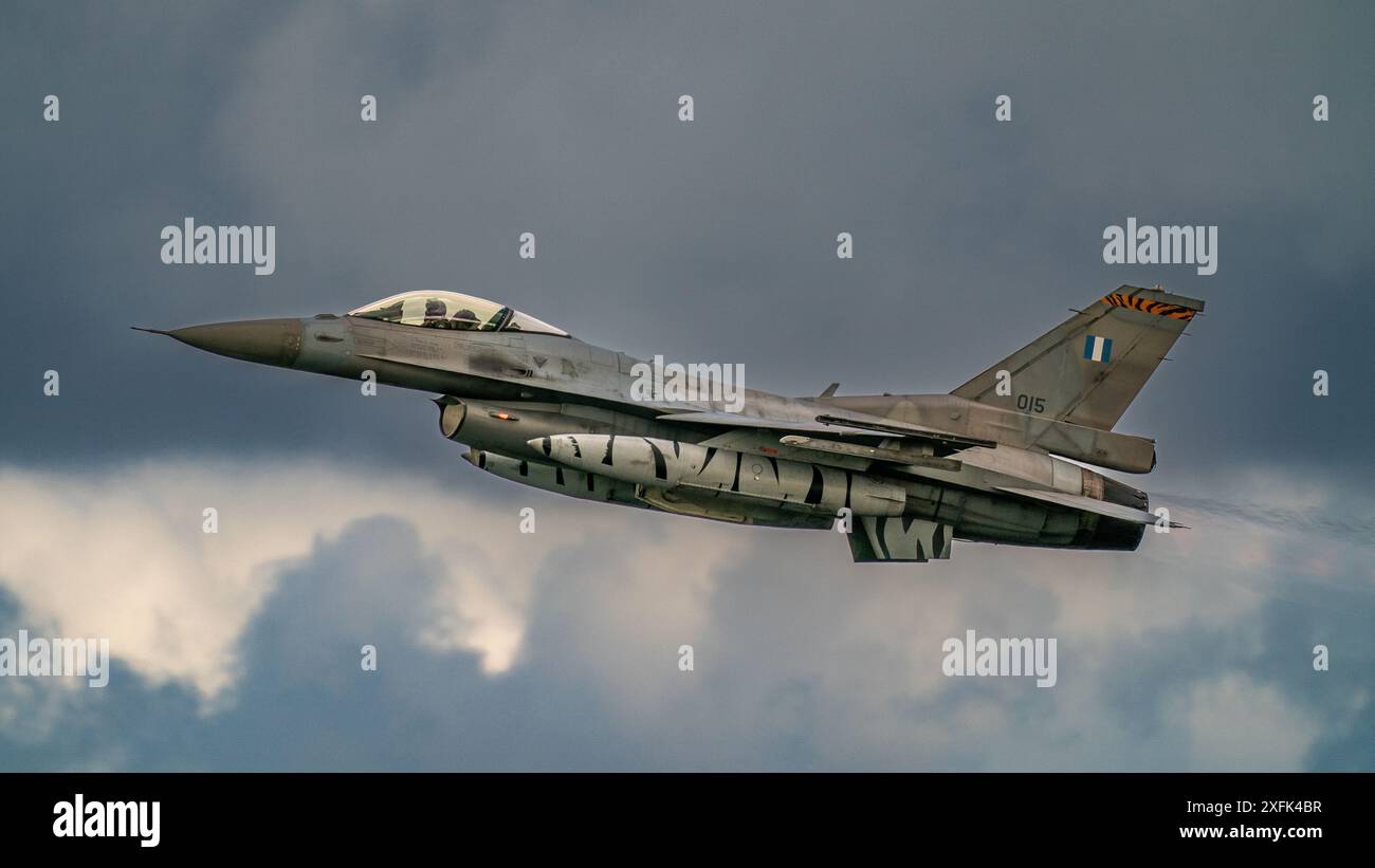 Greek Air Force F-16 Stock Photo - Alamy