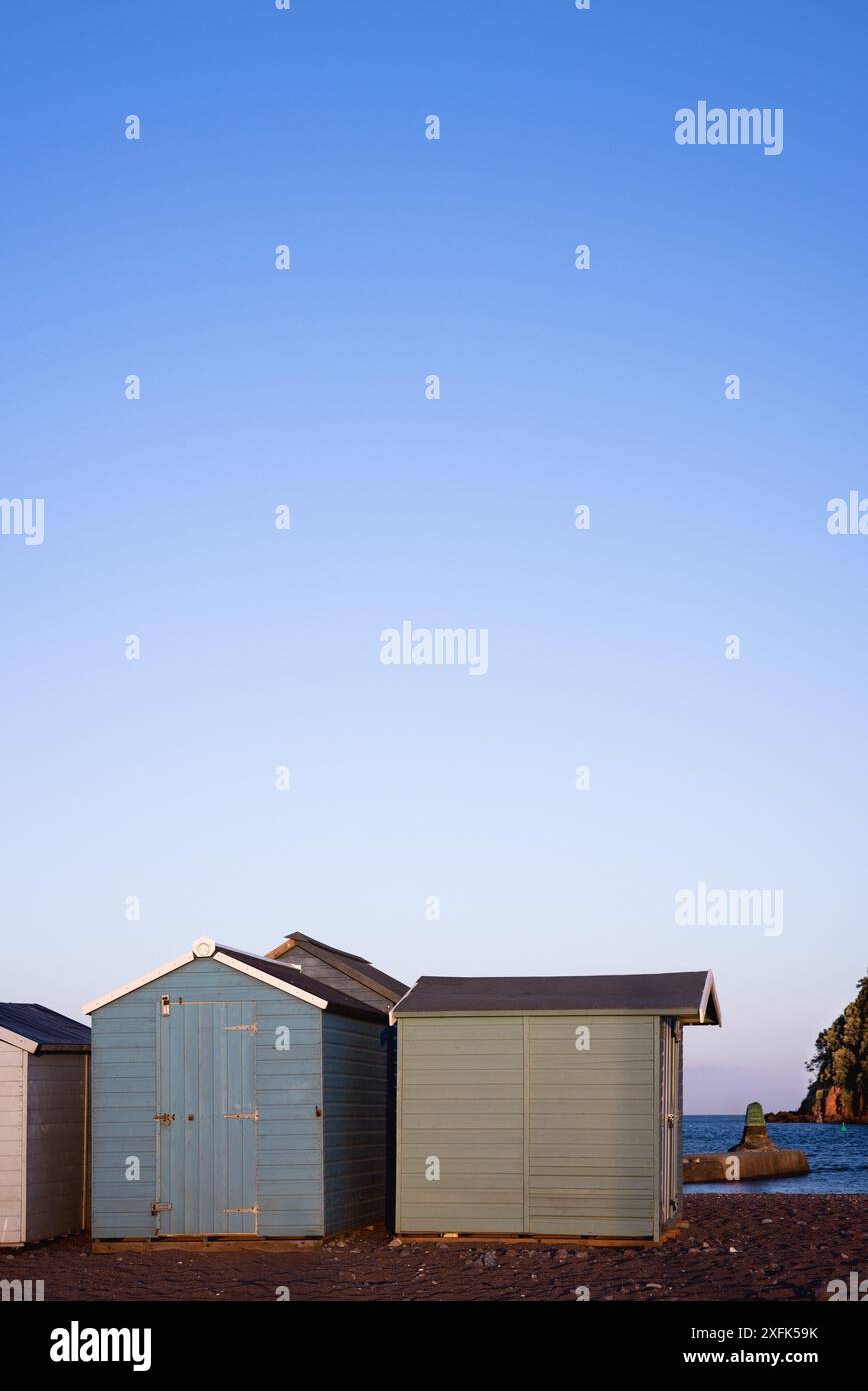 The beach huts on Teignmouth's 'Back Beach' in Devon Stock Photo - Alamy