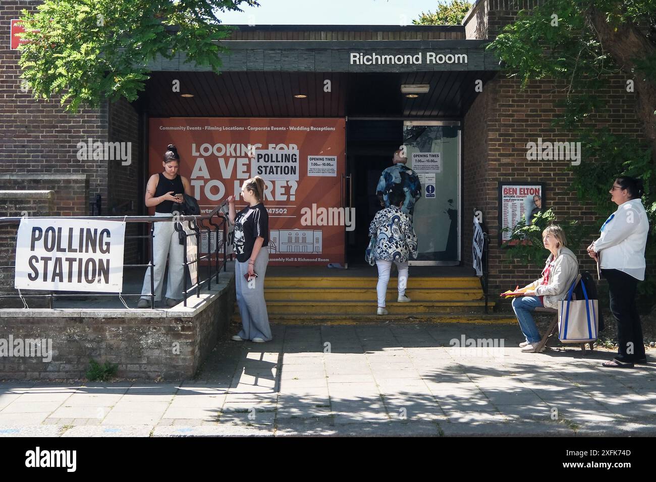 Stoke abbot road hi-res stock photography and images - Alamy
