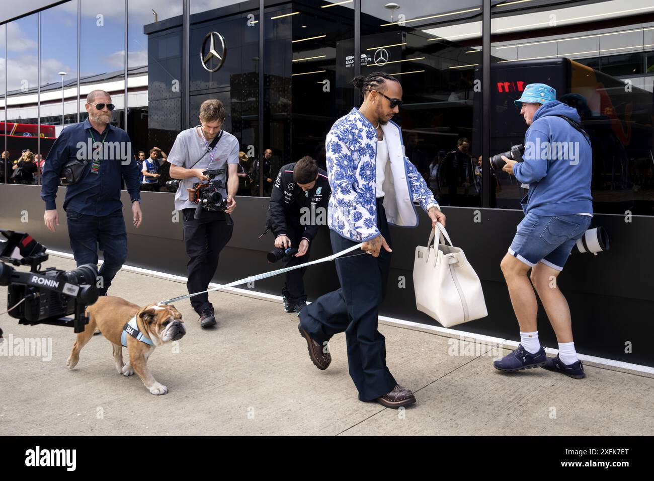 SILVERSTONE - 04/07/2024, Lewis Hamilton (Mercedes) and his dog Roscoe ...