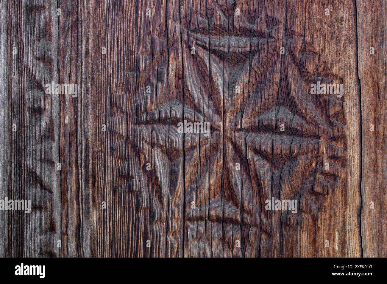 Carving pattern hi-res stock photography and images - Alamy