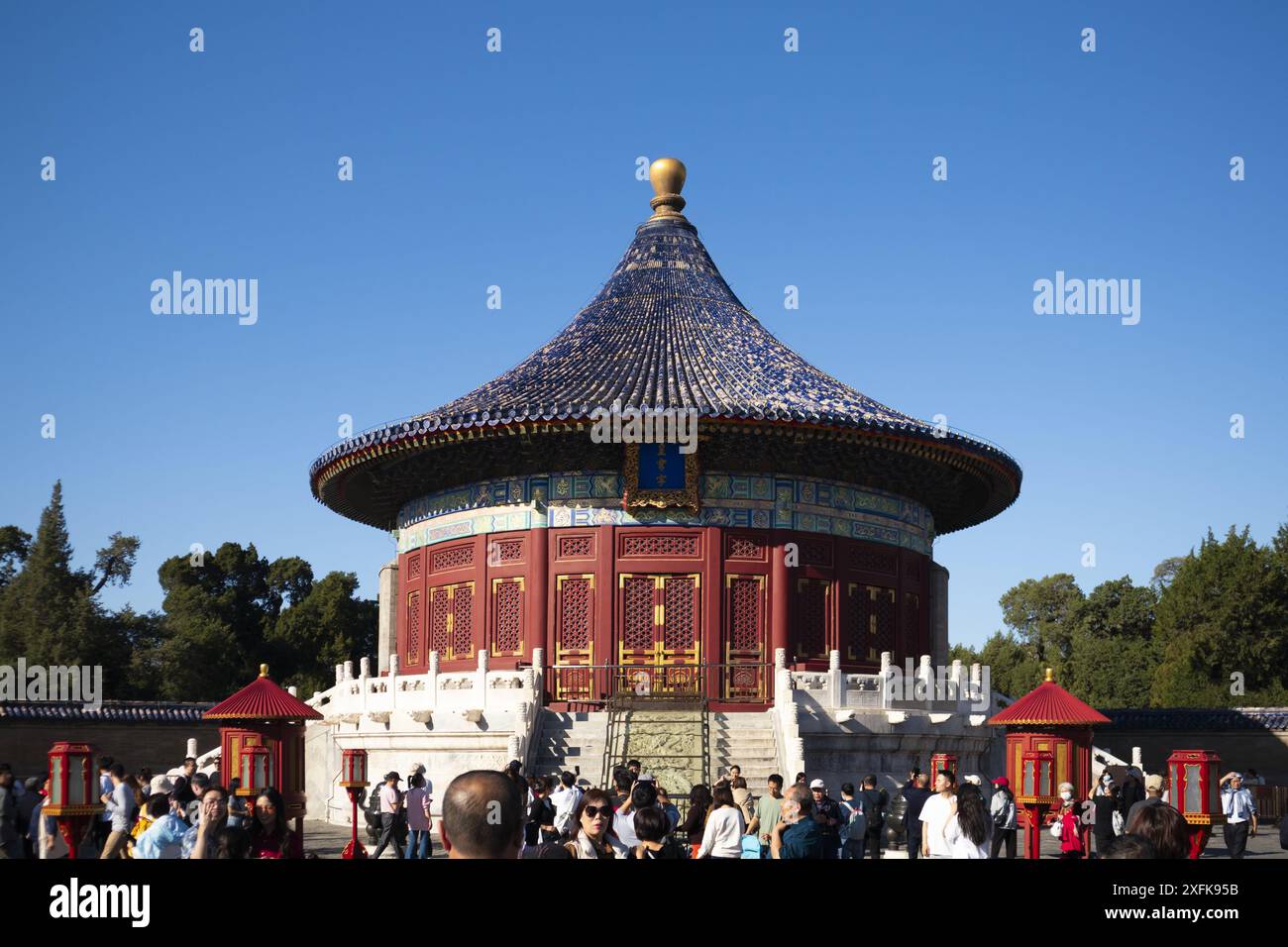 China beijing temple heaven tian hi-res stock photography and images ...