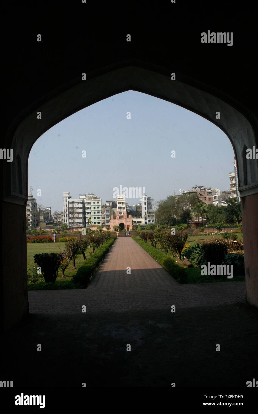 The Lalbagh fort or Lalbagh Kella is an incomplete palace fortress in ...