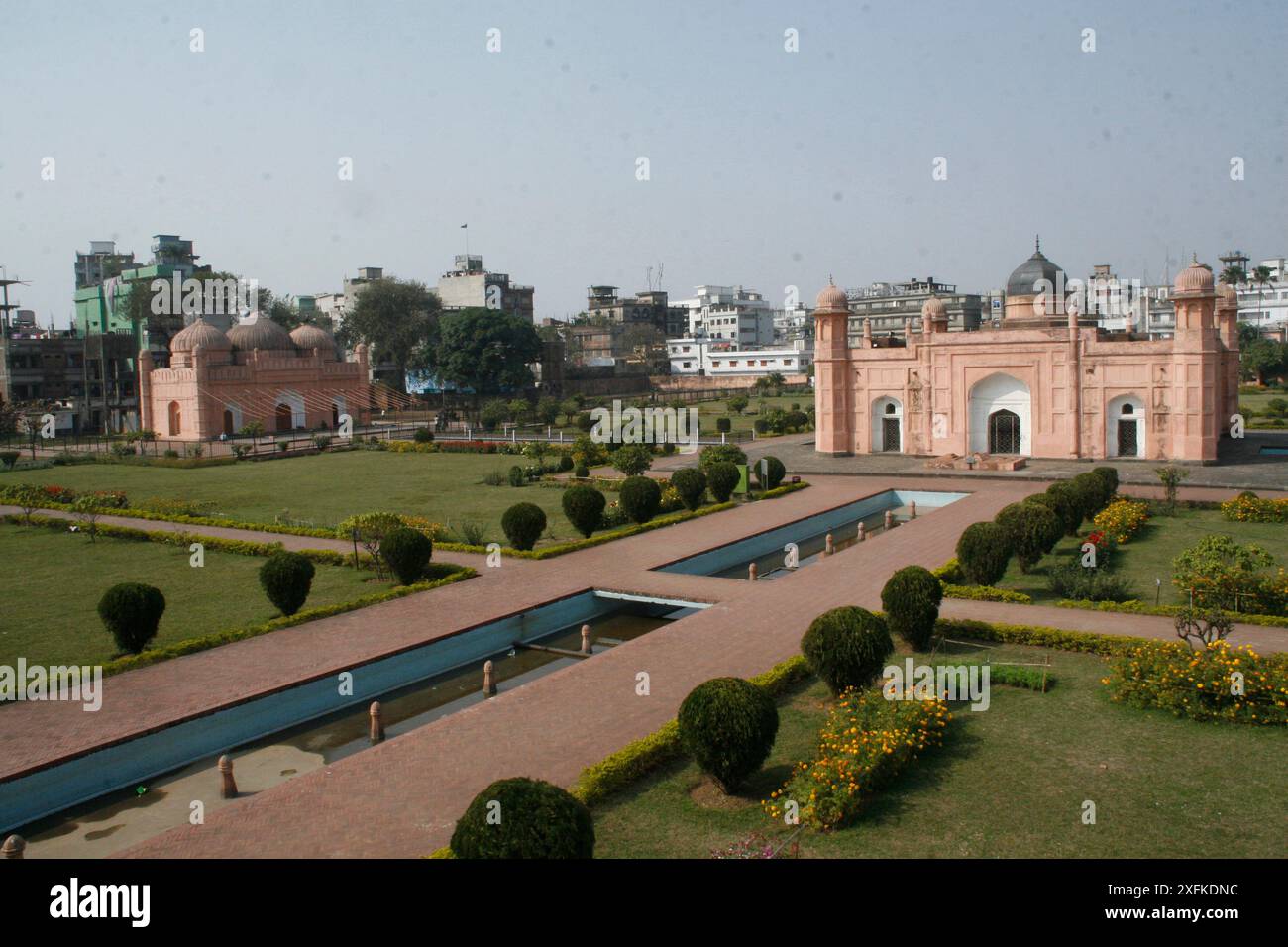 The Lalbagh fort or Lalbagh Kella is an incomplete palace fortress in ...