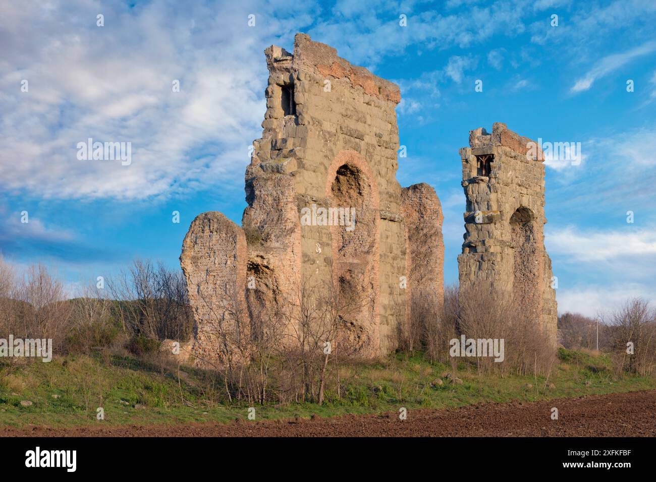 Anio vetus rome hi-res stock photography and images - Alamy