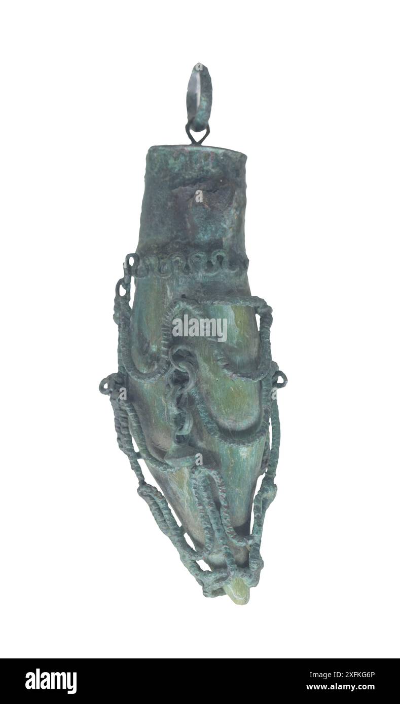 Exhibition jewellery Cut Out Stock Images & Pictures - Alamy